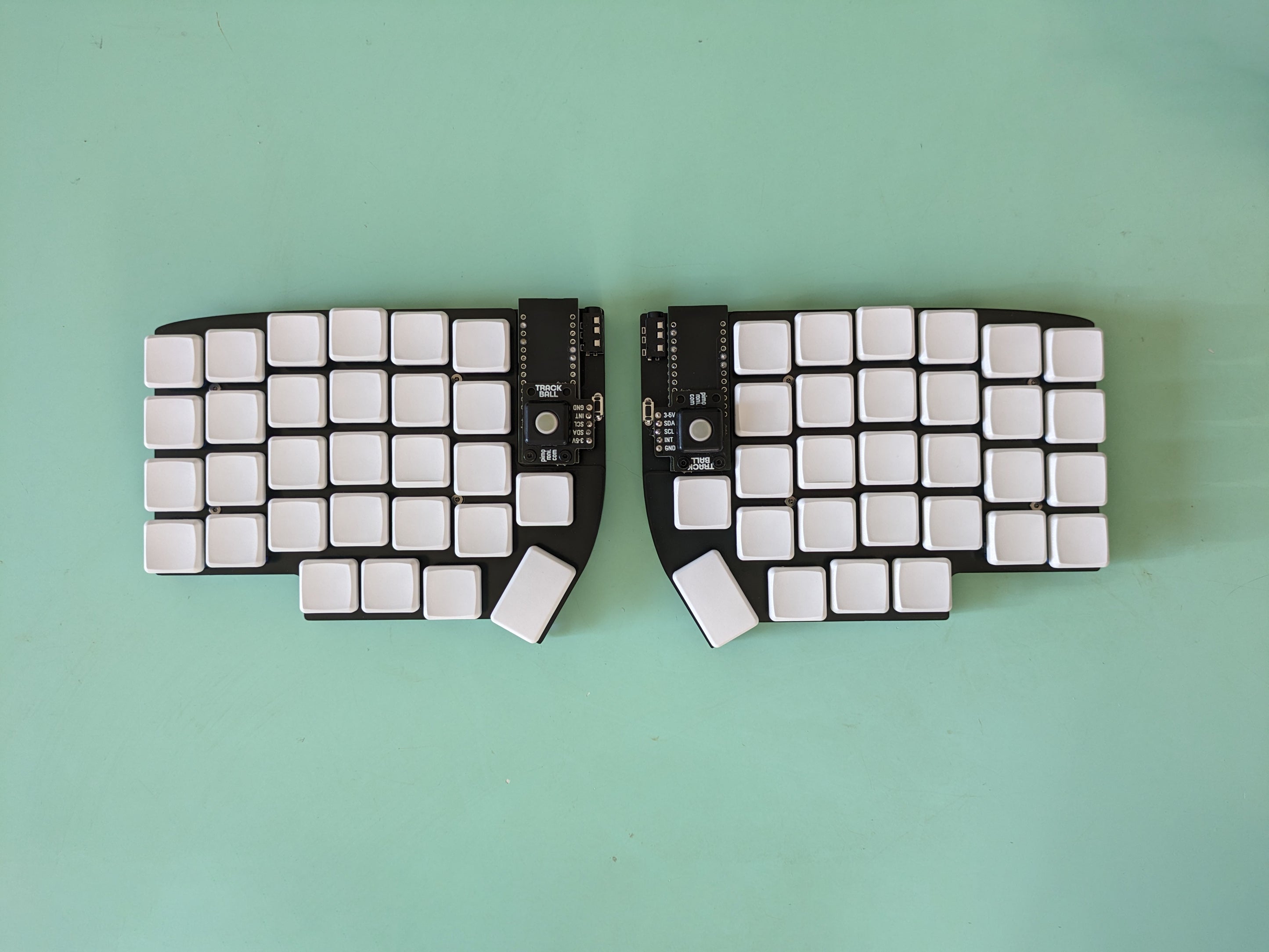 Lily58 Low Profile – holykeebs